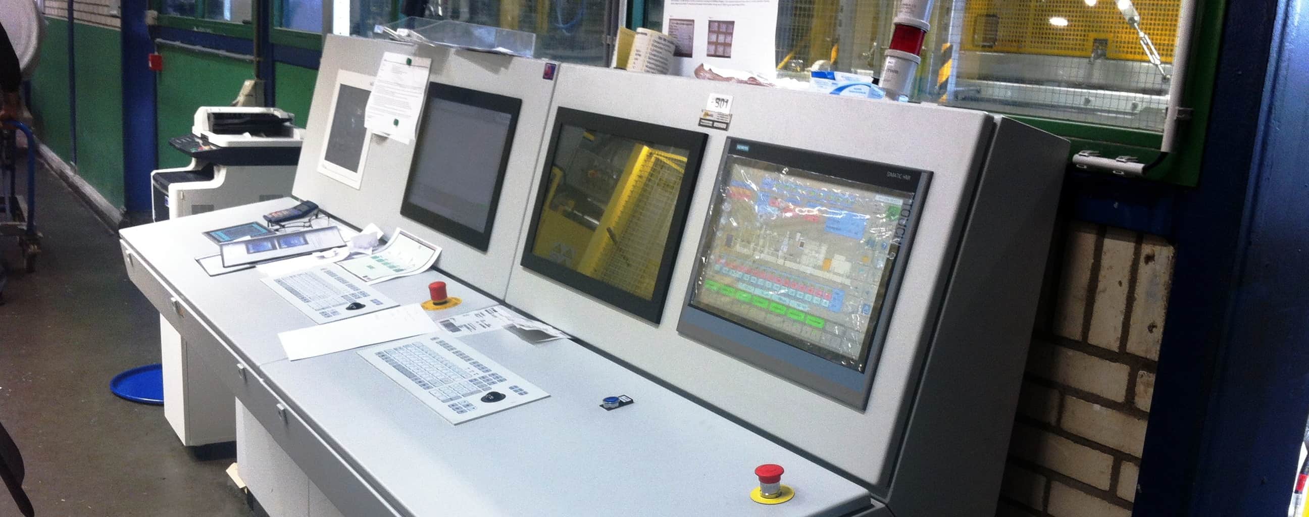 Operator stations van DH Automation Technology